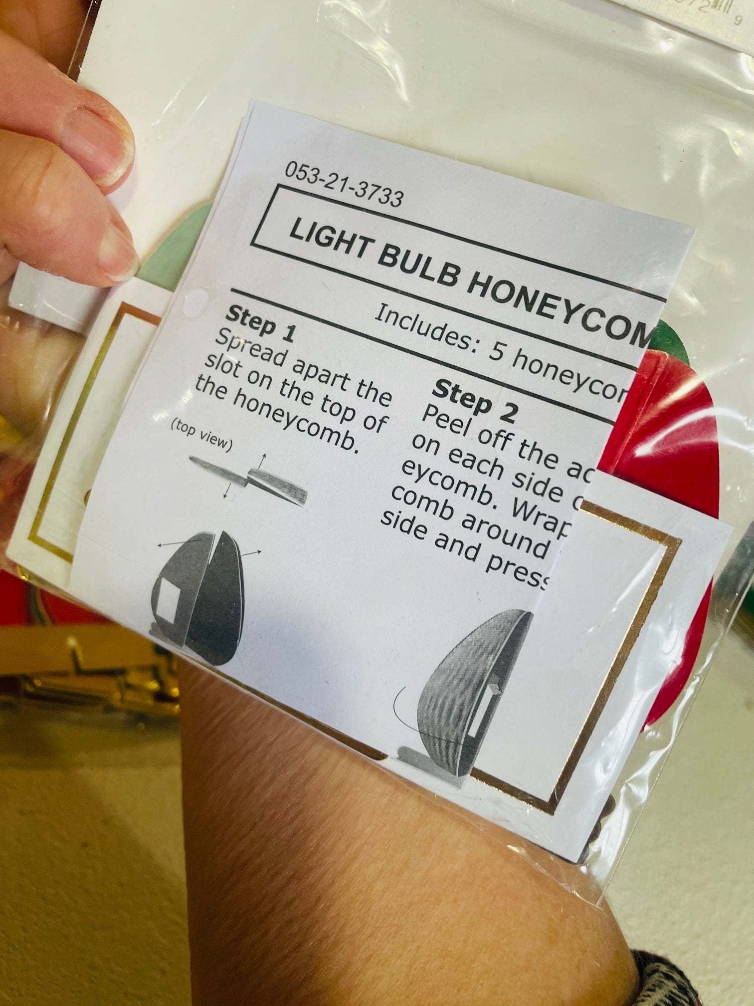 Honeycomb Placecard Holders 20 Count – Wayless